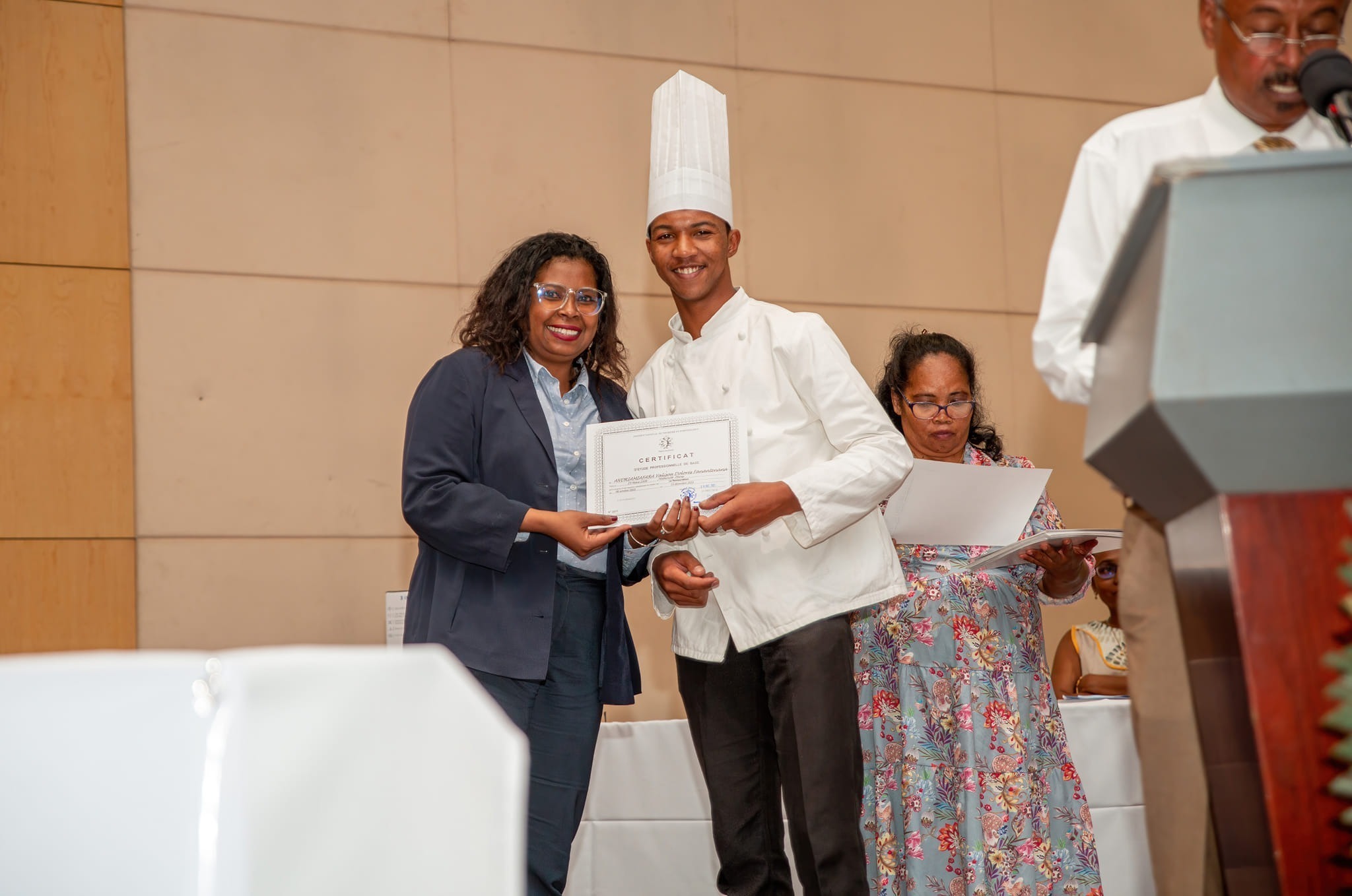 Cérémonie de remise de diplômes - Promotion TSARA JORO 2024 - INTH ...